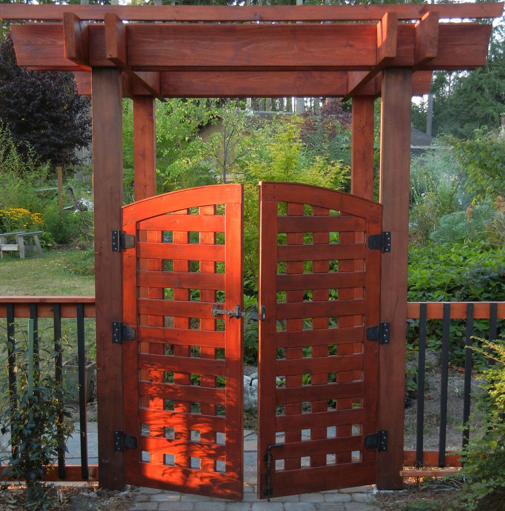 Gate with Arbor - NW Hardscapes